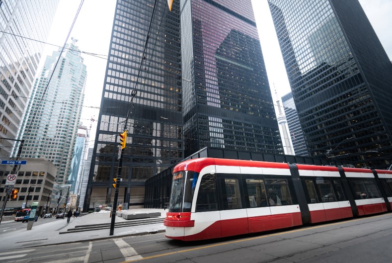 A Snapshot of Canada's Public Transit in 2023: Resilience Amid ...